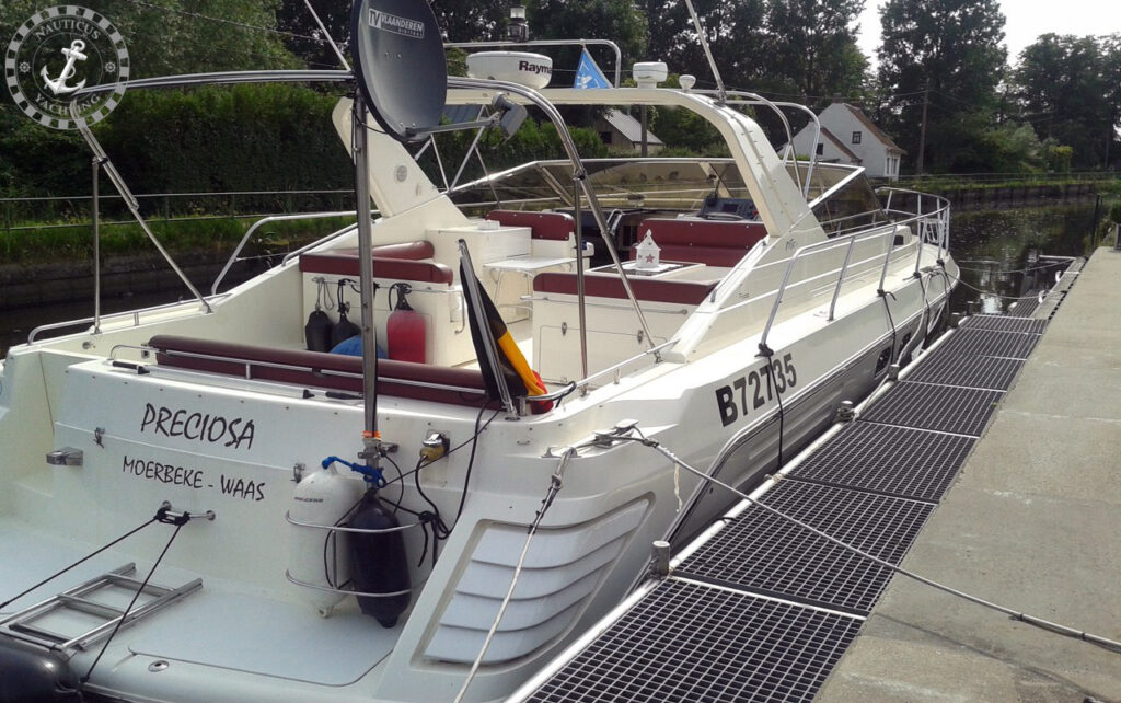 Princess 46 Riviera (Verkocht) | Nauticus Yachting