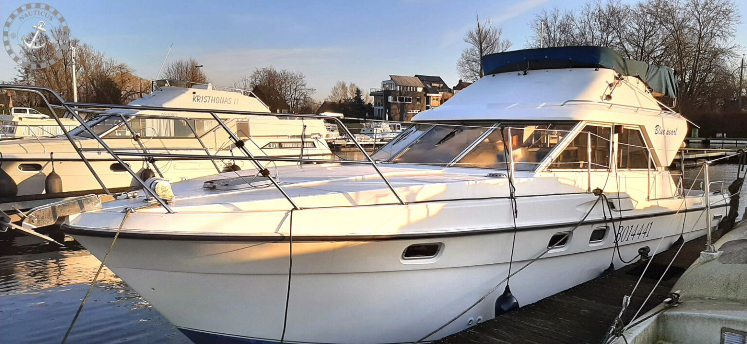 Fairline Corniche 31 Flybridge (Verkocht) | Nauticus Yachting