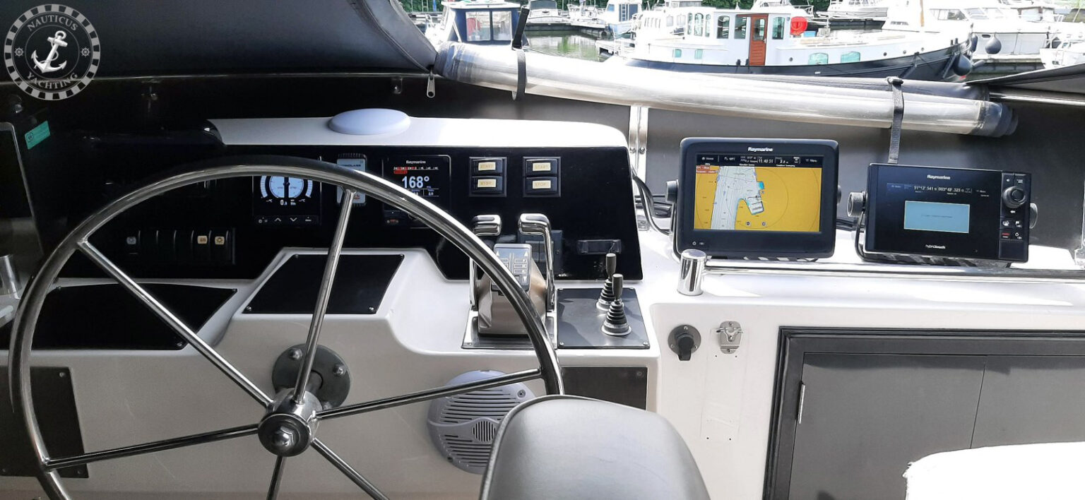 Ocean Alexander 46 | Nauticus Yachting